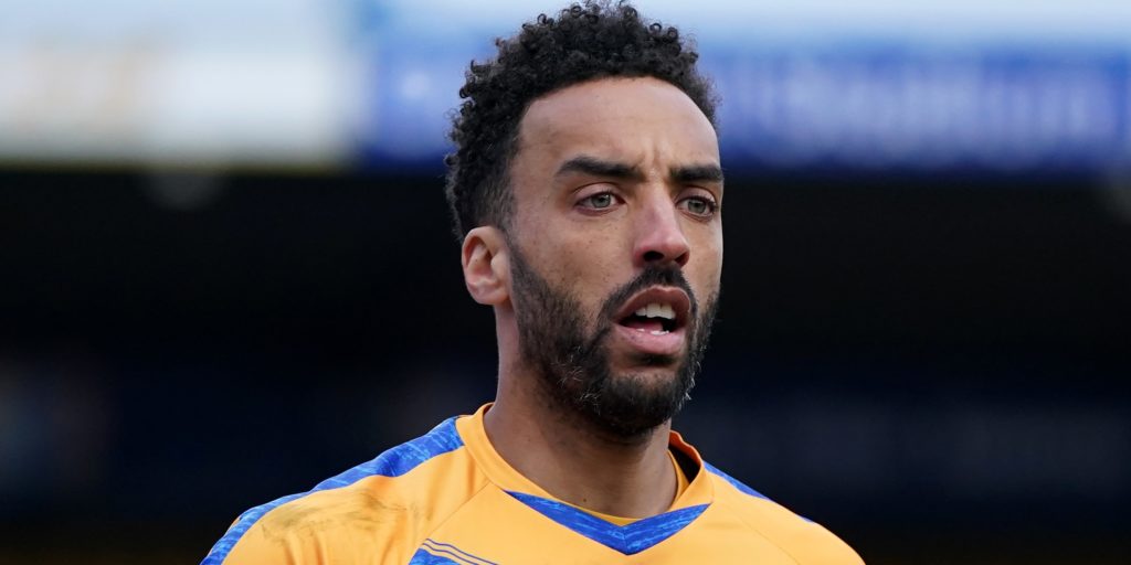 James Perch missing as Mansfield prepare to face Swindon - The League Paper